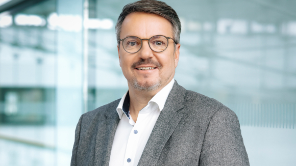 Veit Weiland ©Douglas Group_580 – Das Fach-Magazin für Parfümerie und ...